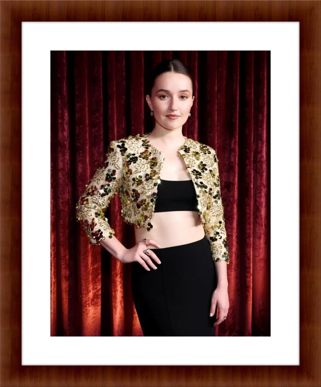 Kaitlyn Dever 8.5 X 11 Candid Color Unframed Photograph Collectable ...