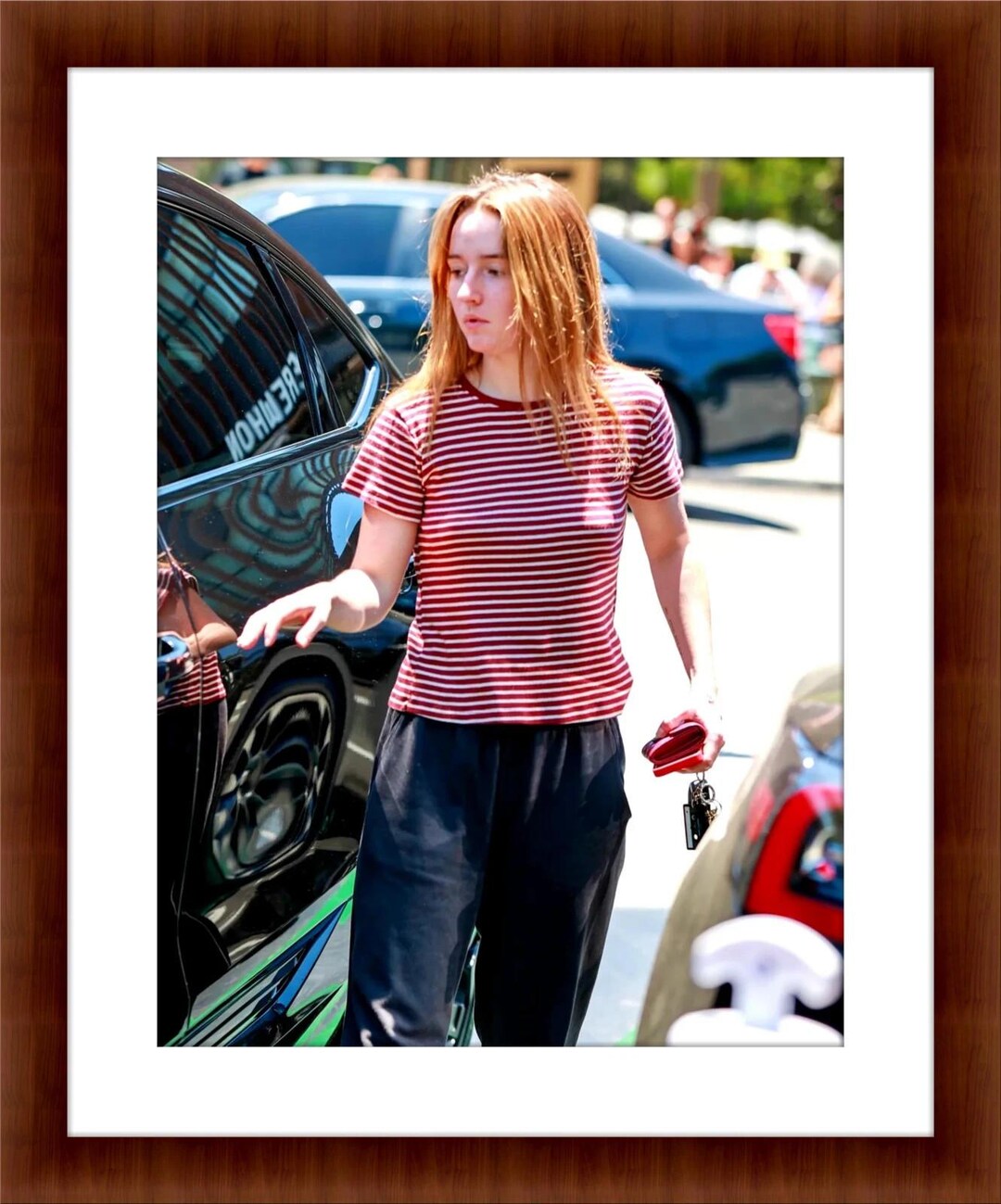 Kaitlyn Dever 8.5 X 11 Candid Color Unframed Photograph Collectable ...
