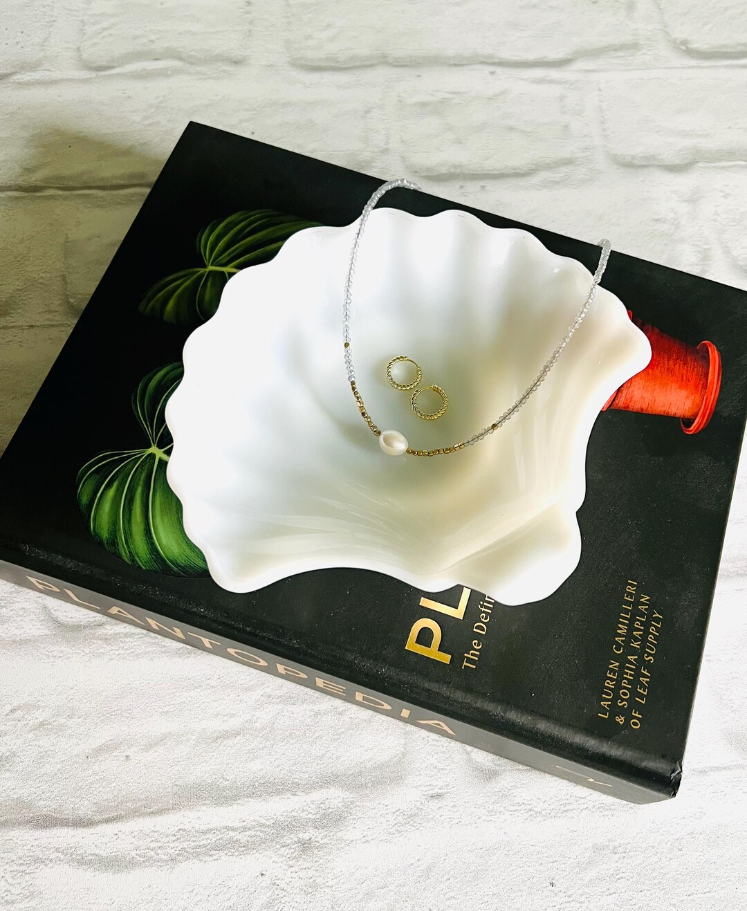 Vintage Anchor Hocking Milk Glass Shell Shaped Dish-trinket Dish/soap ...