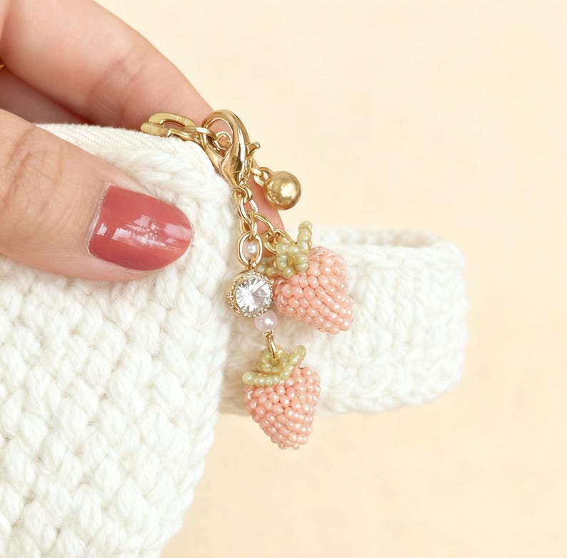 Hand Beaded Strawberry Keychain and Bag Charm, Purse Handbags Bag ...