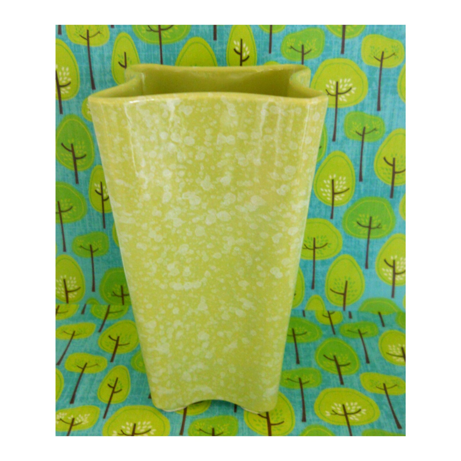 1950's Shawnee Stardust Chartreuse Vase - Etsy