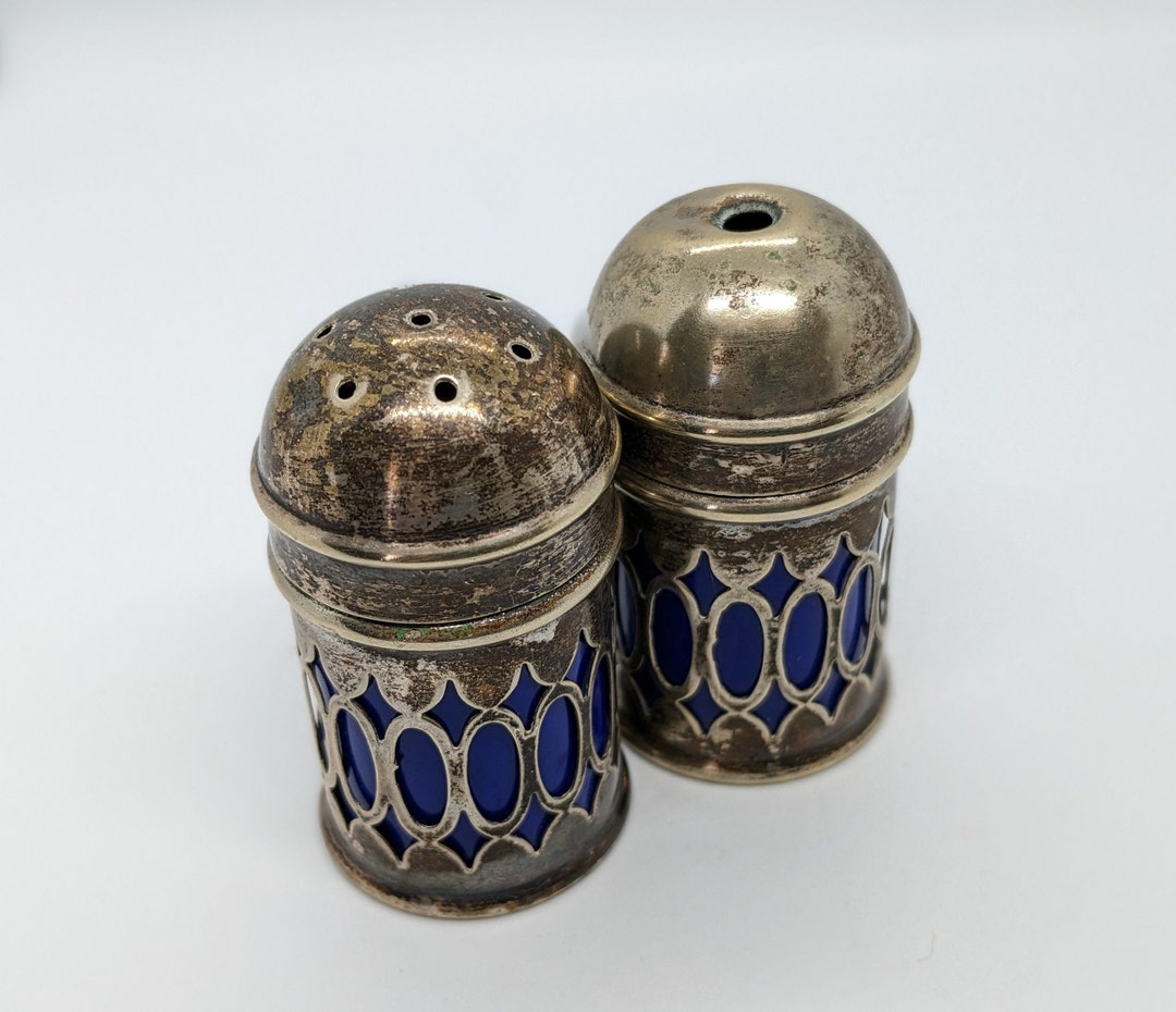 Silver Plate Salt and Pepper Shaker Vintage Made in England EPNS Cobalt ...