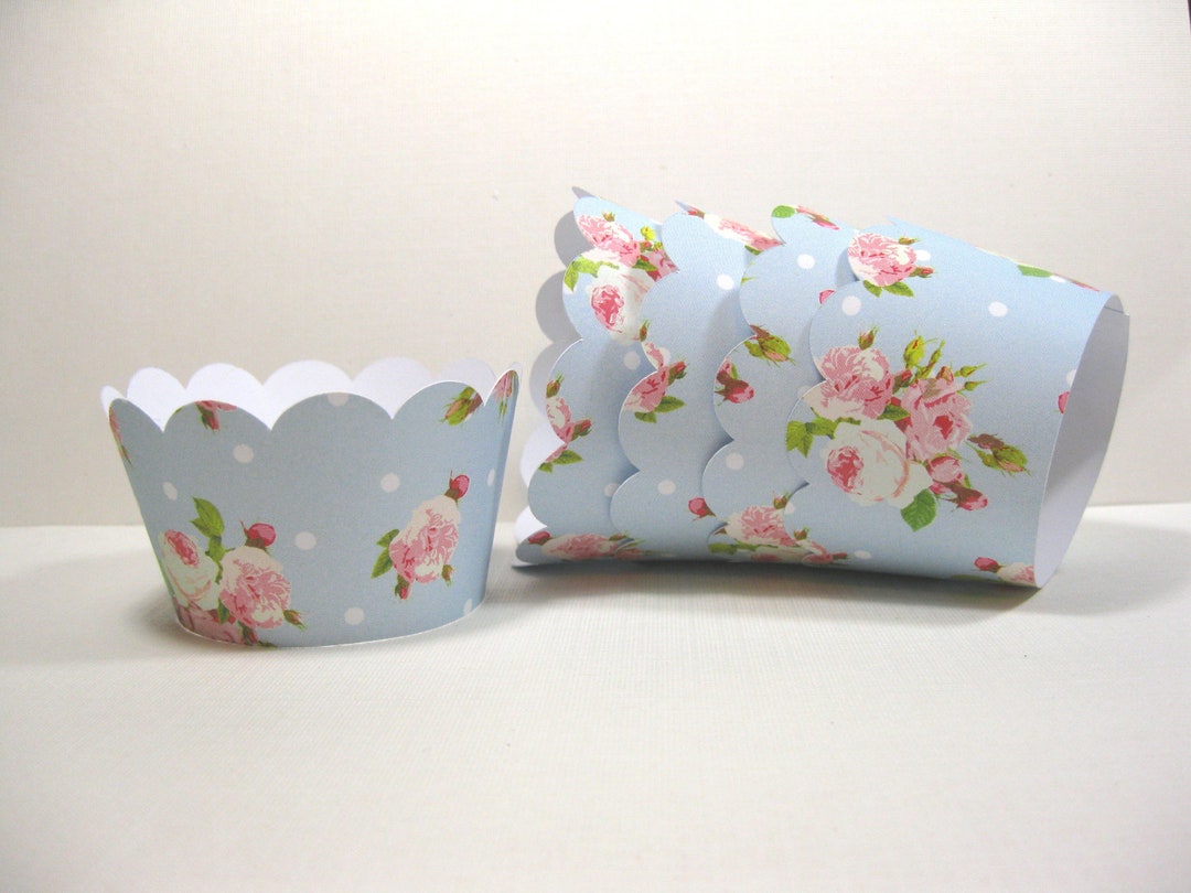 12 Scalloped Standard Size Cupcake Wrappers - Cupcake Holder - Bridal ...