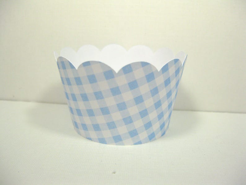 12 Scalloped Standard Size Cupcake Wrappers Cupcake Holder Etsy 12-scalloped-standard-size-cupcake-wrappers-cupcake-holder-etsy