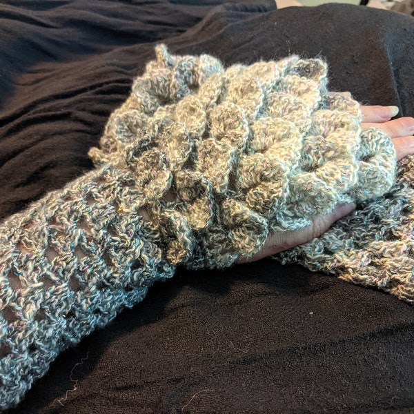 Dragon Scale Gloves - Etsy