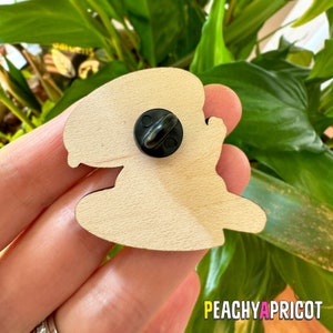 Cute Frog Pin With Umbrella in Nature | Froggy Lapel Pin | Frog Gifts ...
