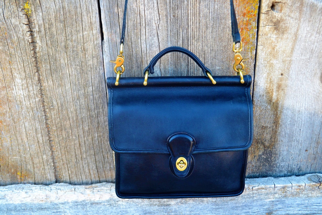 SALE ..... Dark Navy Vintage Coach, Coach Bag, Coach Willis, Coach 9927 ...