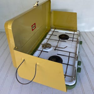 Vintage Primus Ultima Deluxe 3 Burner Propane Stove With Collection of ...