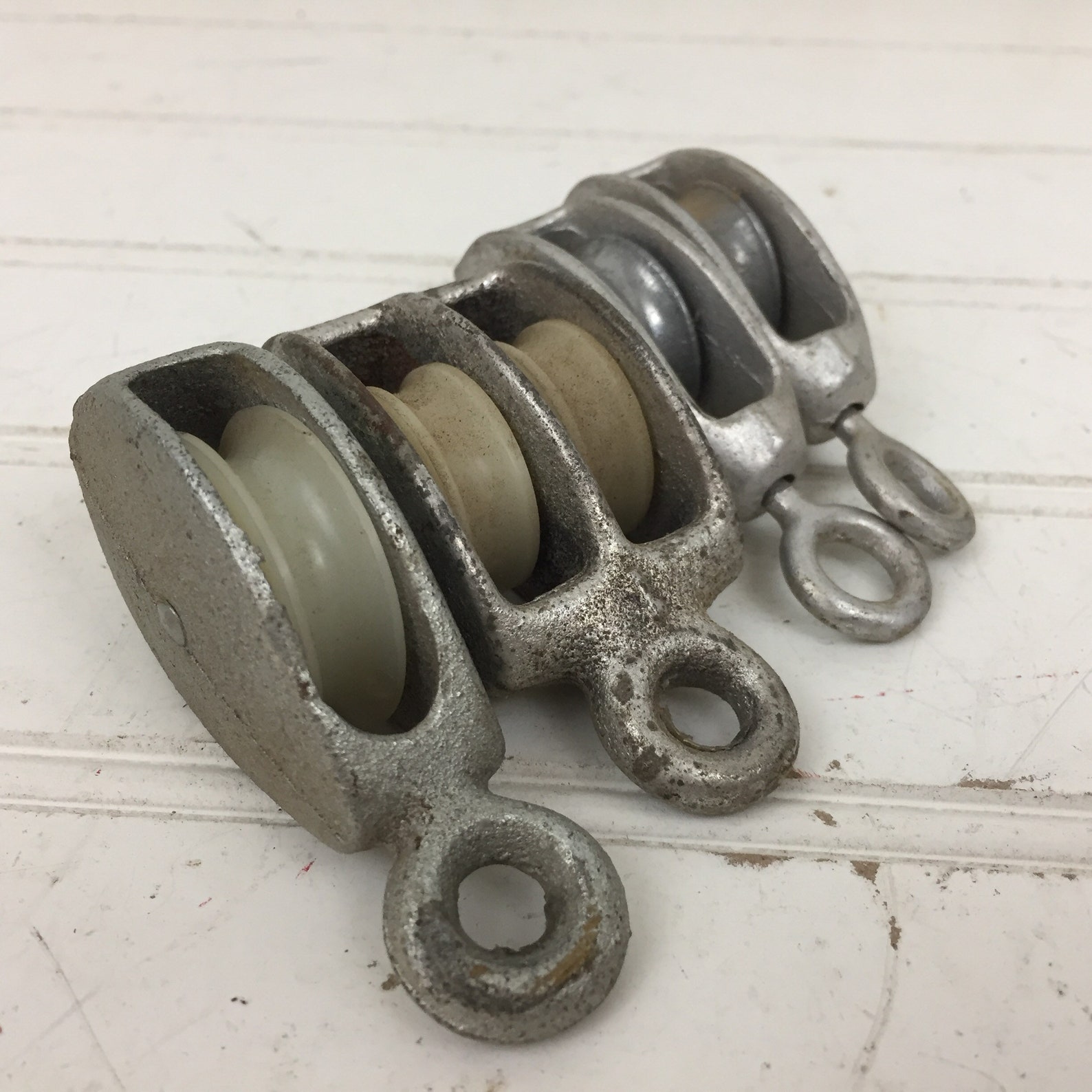 Metal Industrial Pulleys 7 Small Pulleys Various Sizes | Etsy