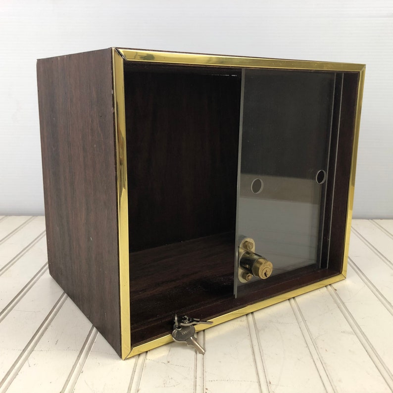 Vintage Counter Top Display Case Locking Display Case with | Etsy