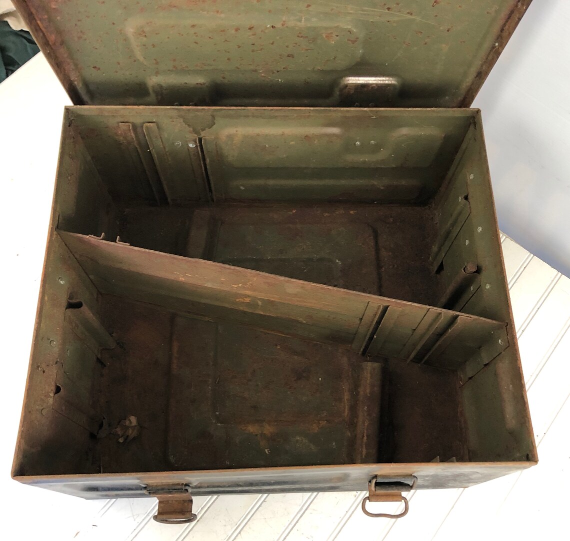 Vintage C216 British Ammo Box WWII Military Munitions Case - Etsy