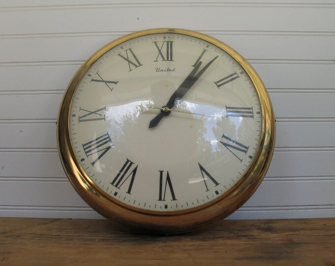 United Clock Model No. 40 - United Clock Corp. - Etsy