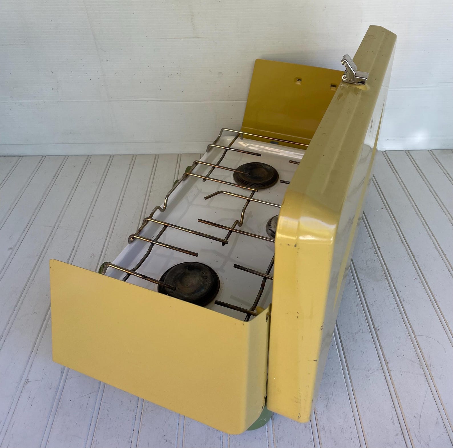 Vintage Primus Ultima Deluxe 3 Burner Propane Stove With Collection of ...