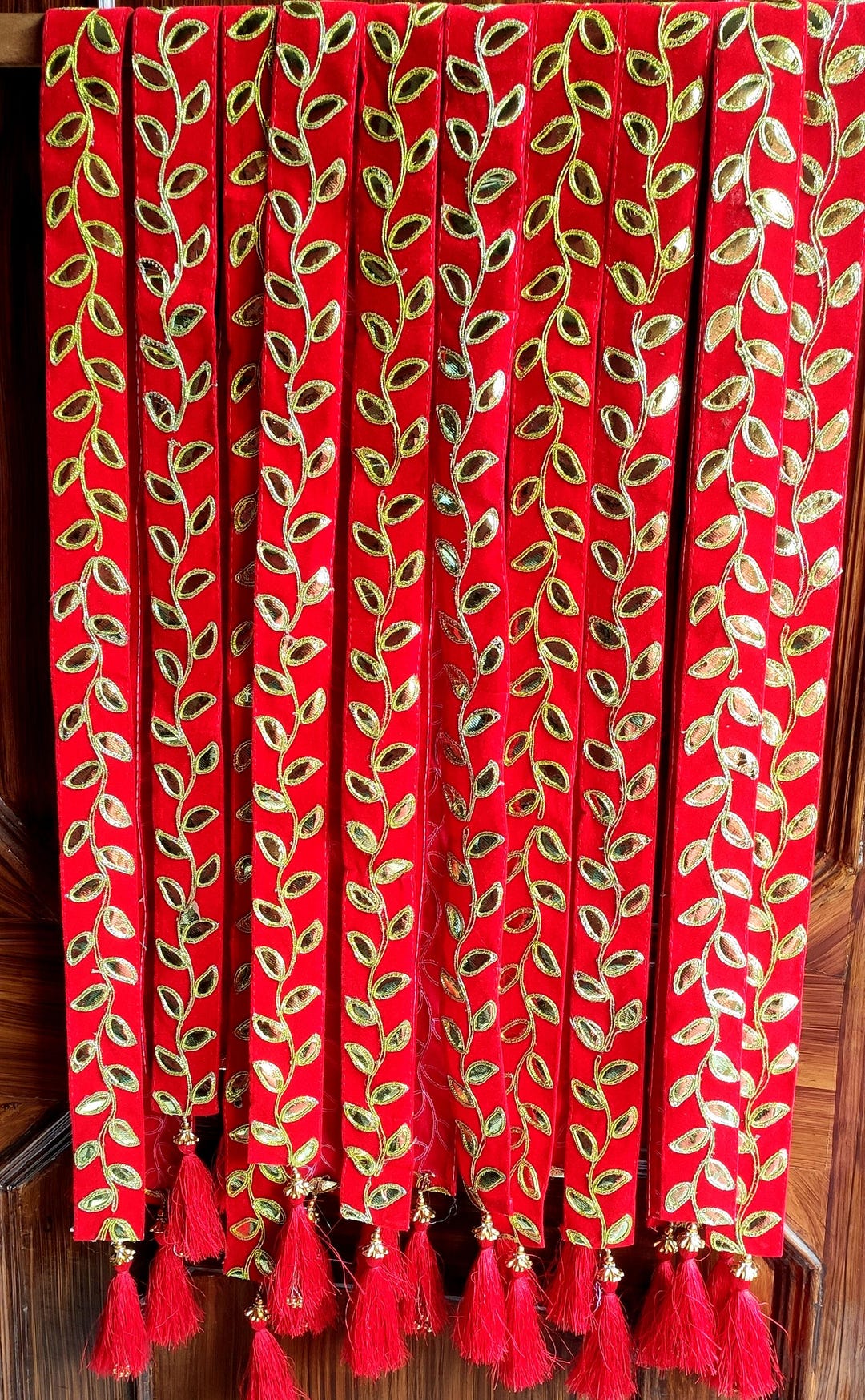 Wedding Welcome Mala: Red Velvet Indian Garland, Baaraties Gift Swagat ...