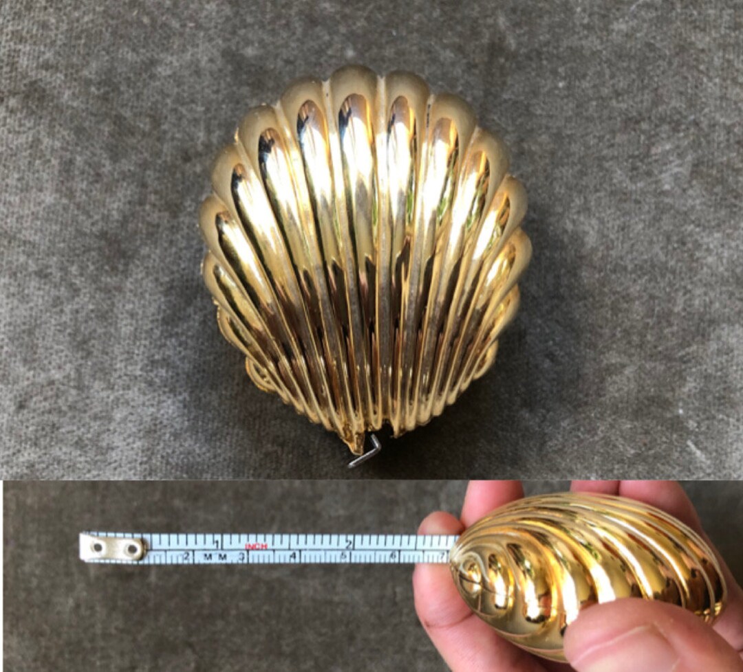 1980s Gold Plated Seashell Mini Miniature Measuring Tape Clamshell ...