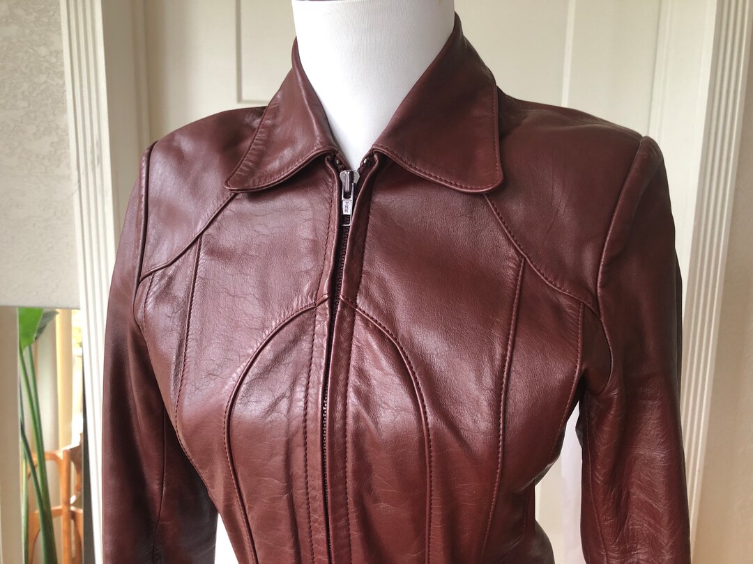 1970s Oxblood Burgundy Leather Cropped Crop Fitted Sexy Zip up Sporty ...