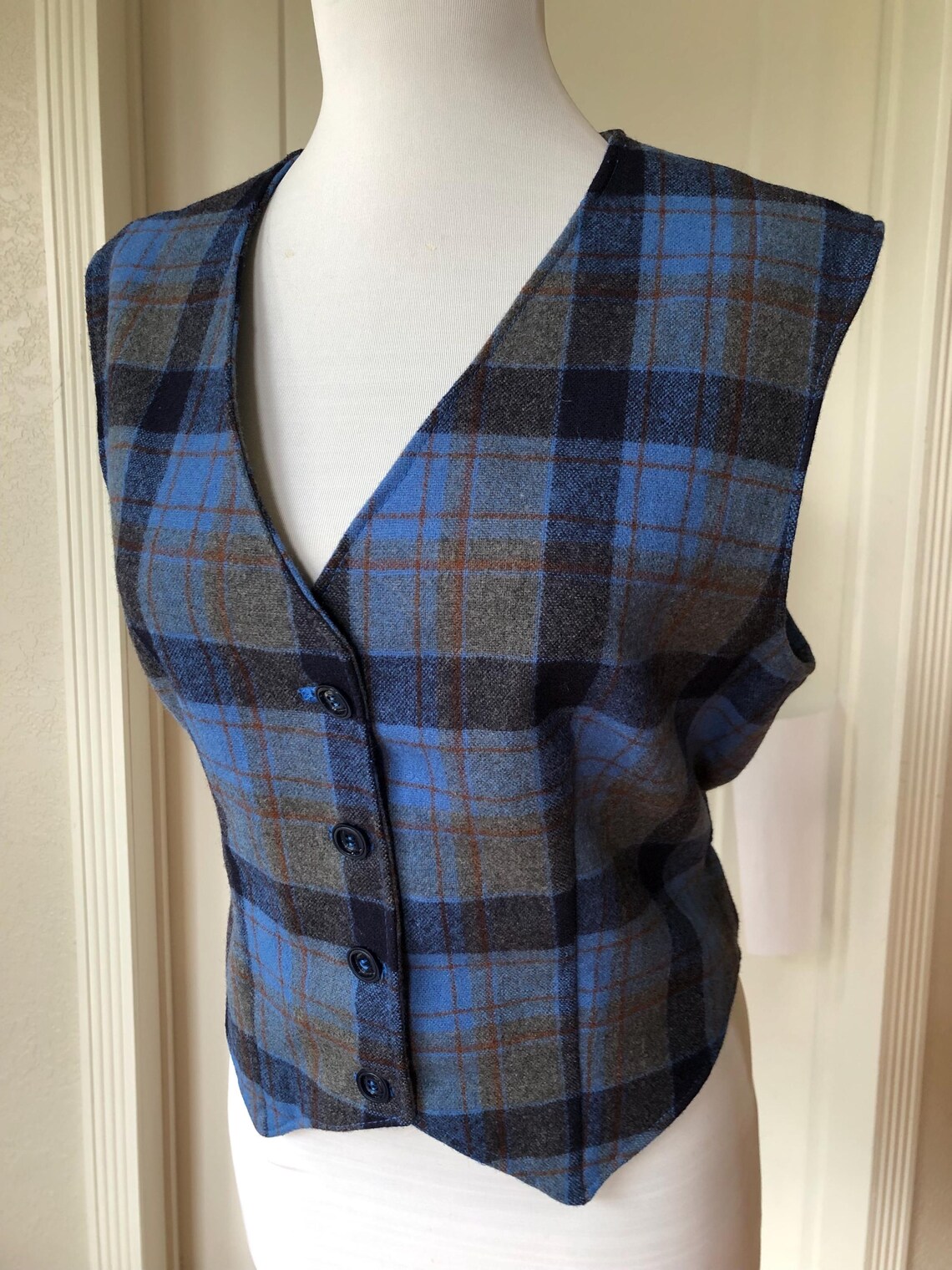 1960s Wool Plaid Button up Vest Top V Neck Buckle Back Fitted Womens ...