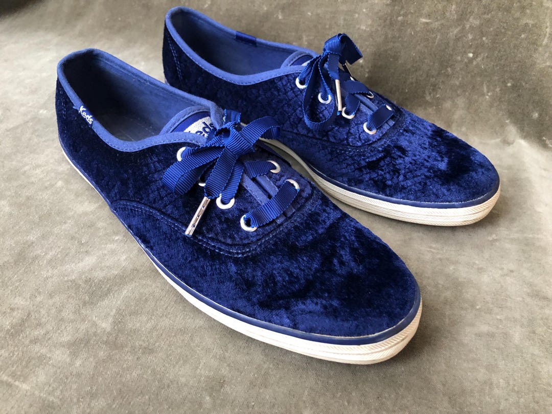 Keds Dark Blue Velvet Velour Embossed Snakeskin Low Tennis Shoes Sporty ...