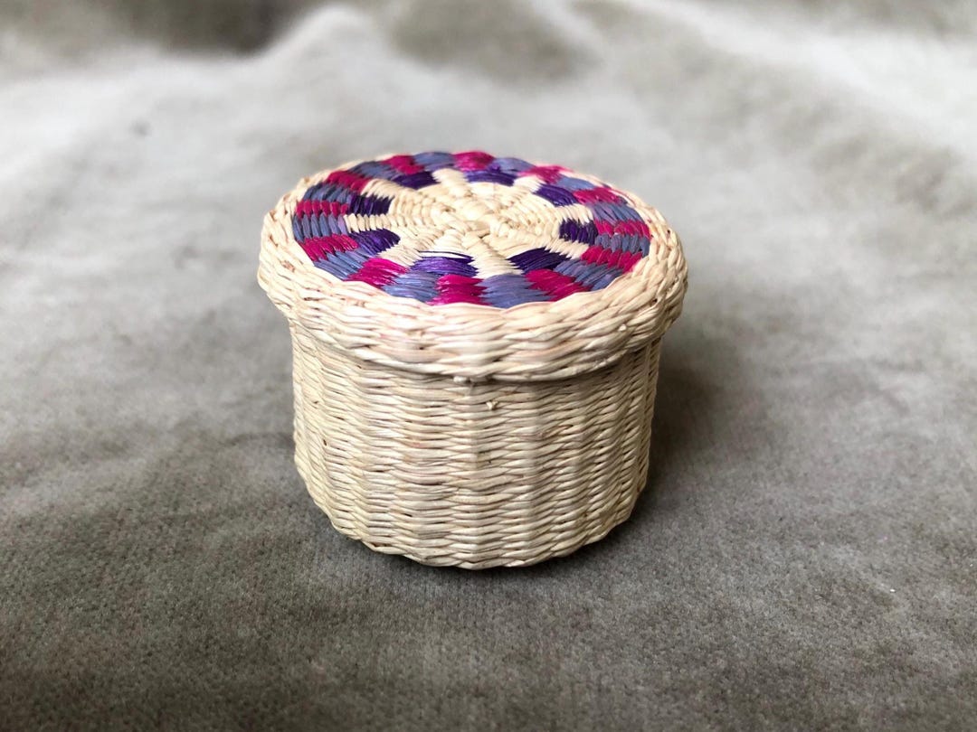 Micro Woven Miniature Round Lidded Basket Handwoven Handmade Small Mini ...