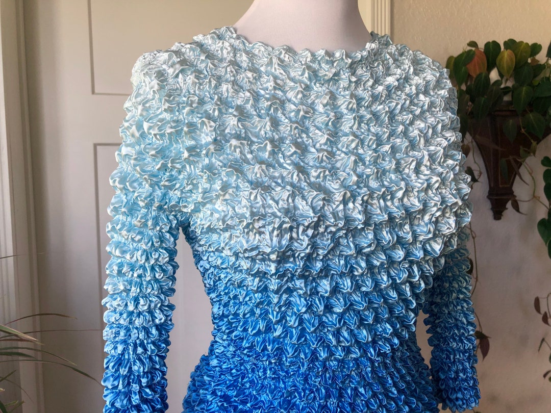 Satin Crinkle Popcorn Blue Ombre Stretch Blouse 1990s 90s Retro Top ...