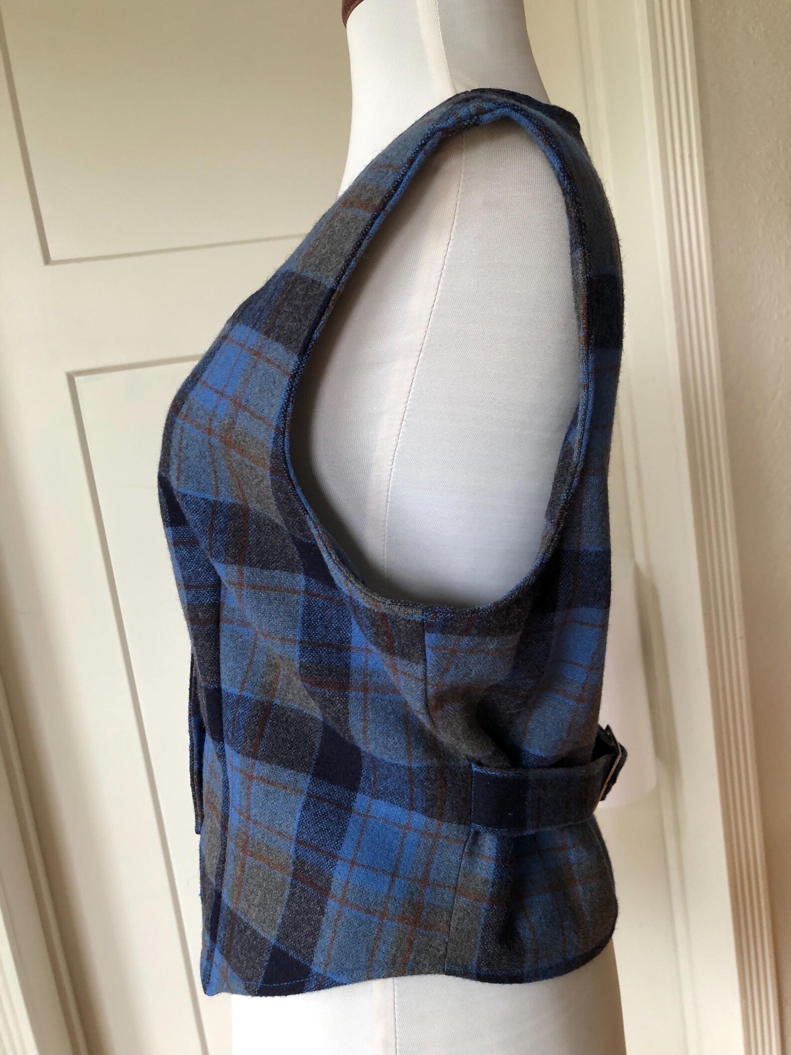 1960s Wool Plaid Button up Vest Top V Neck Buckle Back Fitted Womens ...