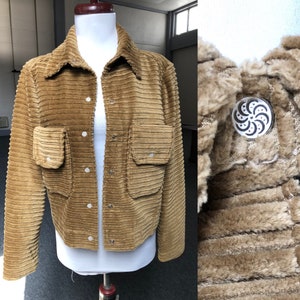 1970s Perfect Fuzzy Chubby Wide Wale Corduroy Snap Button Cotton Boxy ...