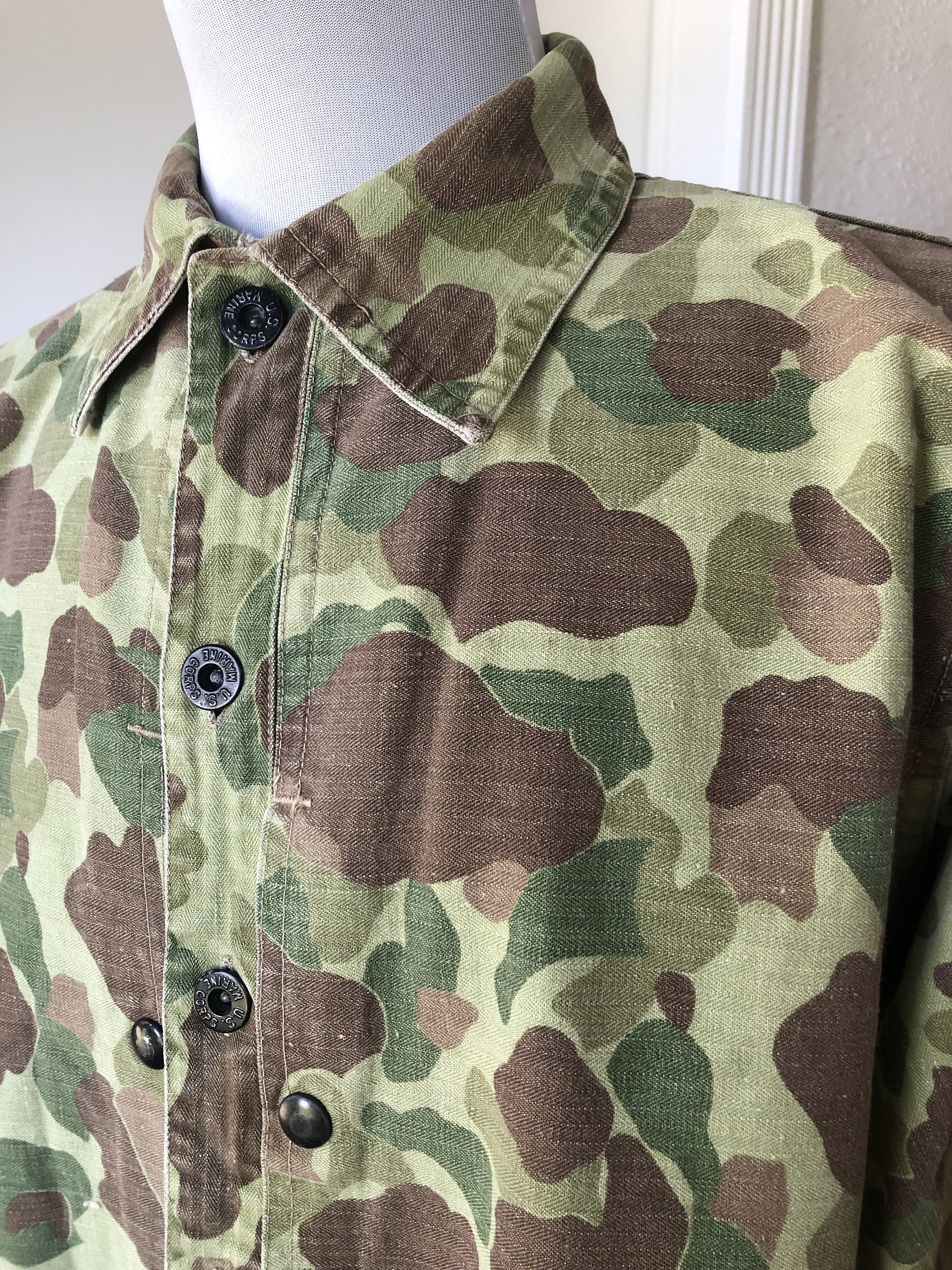 1940s WWII P-44 Frogskin Camo Green Camel Reversible Jacket 1940s WWII P-44 Frogskin Camo Green Camel Reversible Jacket