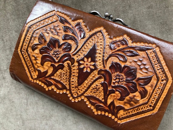 1940s Brown Leather Lacy Floral Print Tooled Embossed… - Gem