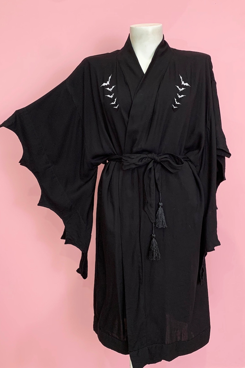 Nightfall Black Bat Vintage Robe - Curvy - Etsy