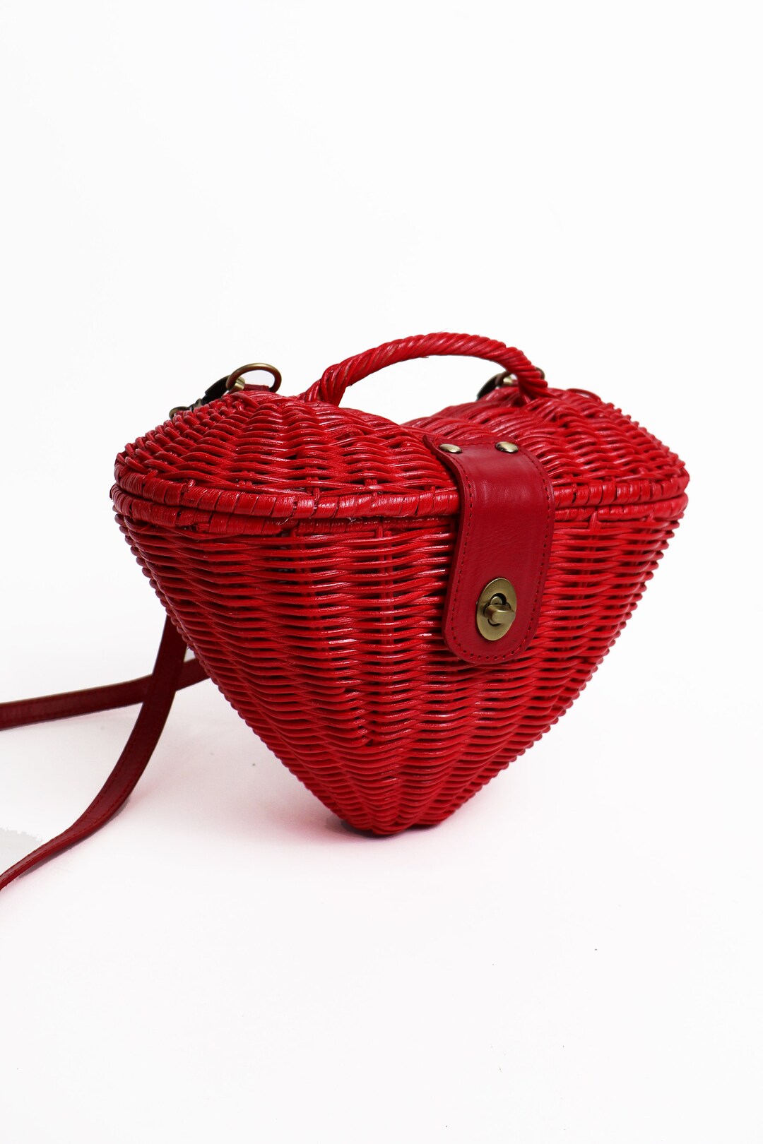 Red Rattan Heart Handbag - Etsy