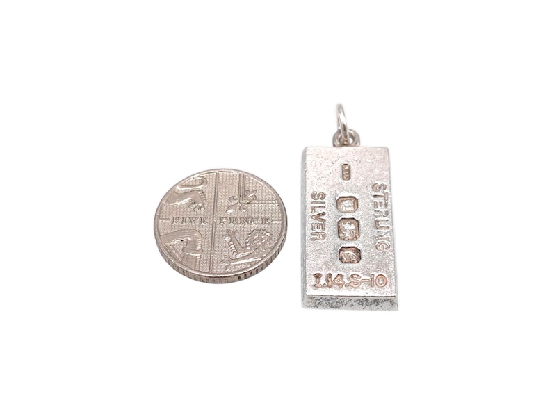 CHIM Vintage 925 Sterling Silver 1977 London Stamped Silver 8 Gram ...