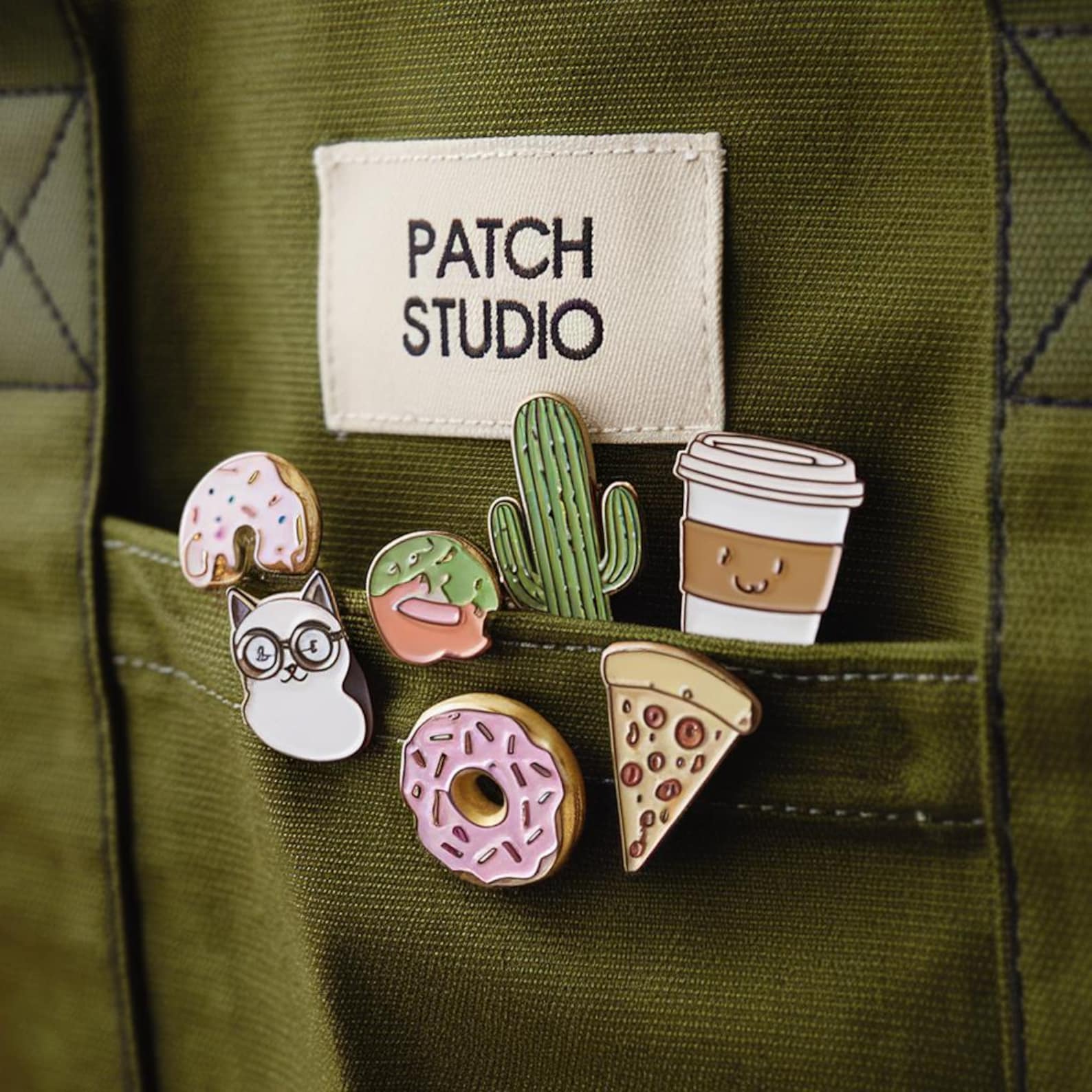 Custom Enamel Pins, Personalized Enamel Pins, Custom Logo Enamel Pins ...