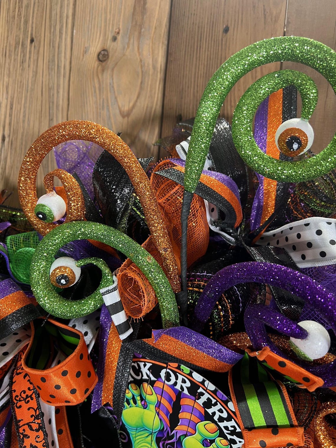Halloween Smell My Feet Wreath - Etsy