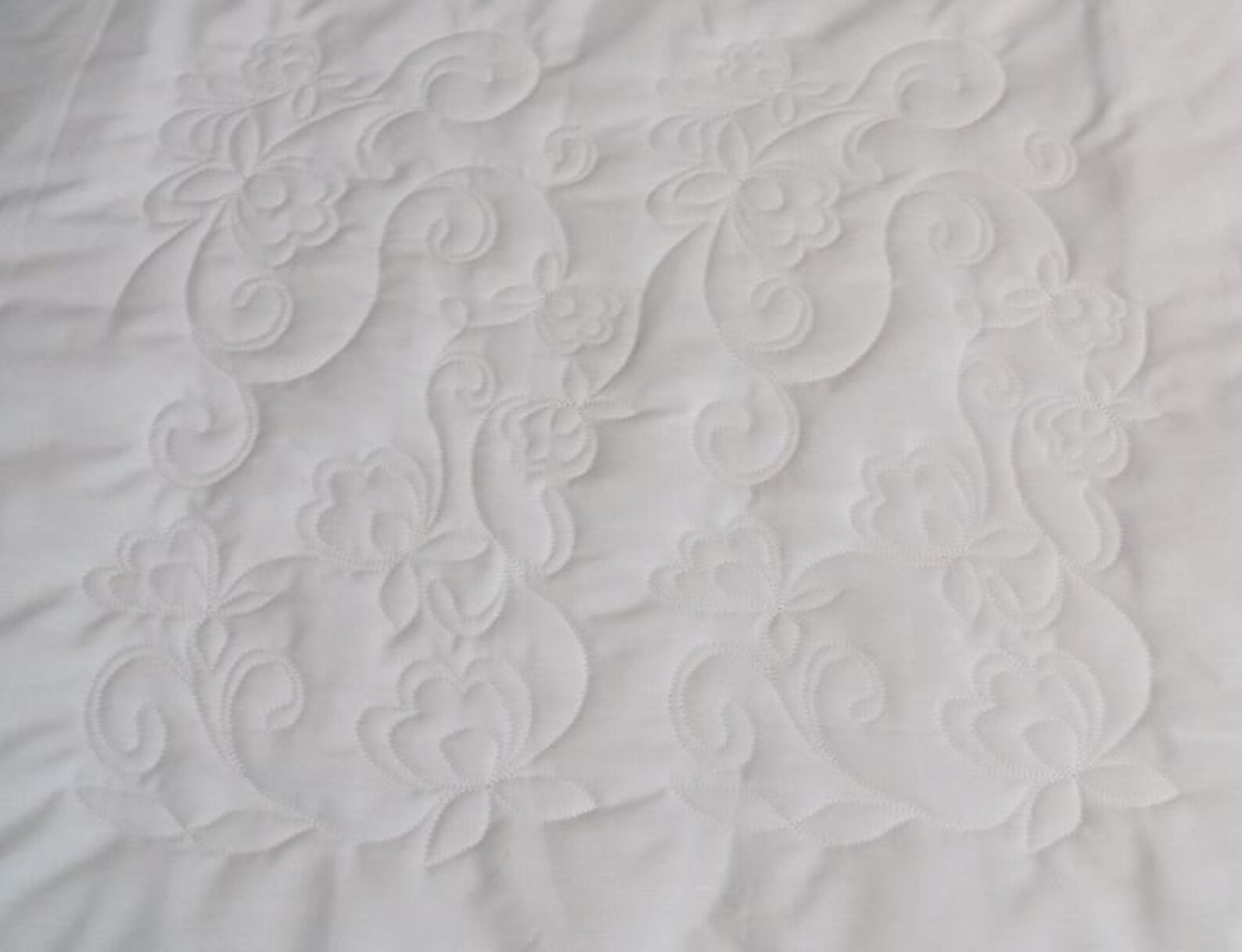 New Edge to Edge Quilting Machine Embroidery Quilting Design Edge to ...