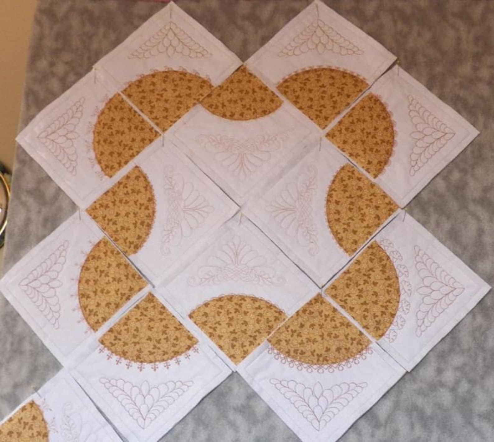 In-the-hoop Drunkards Path 7.5x7.5 Machine Embroidery Quilt - Etsy