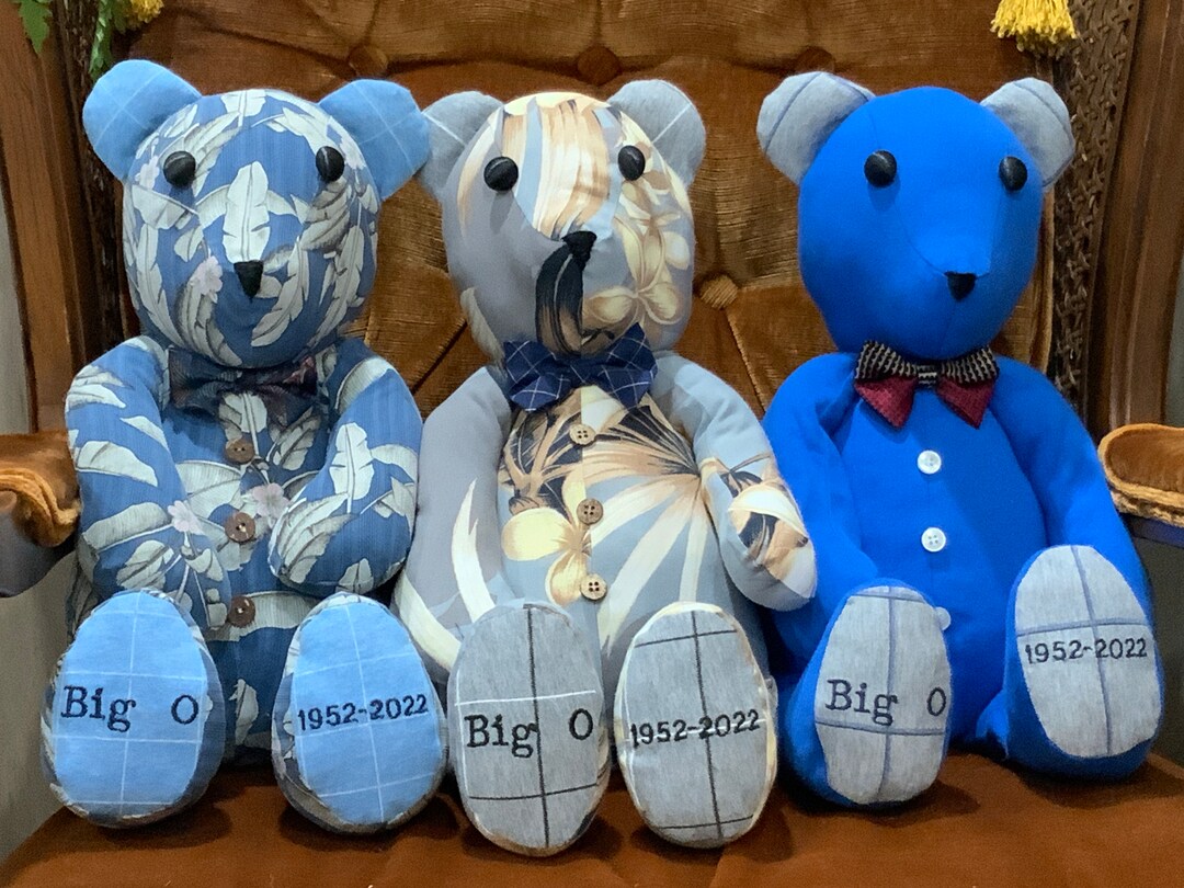 Personalized Memory Bear: Cherish the Memories With a Customized ...