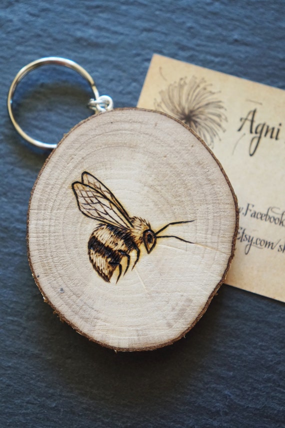 Bumblebee Keyring Honey Bee Wood Slice Keyfob - Etsy