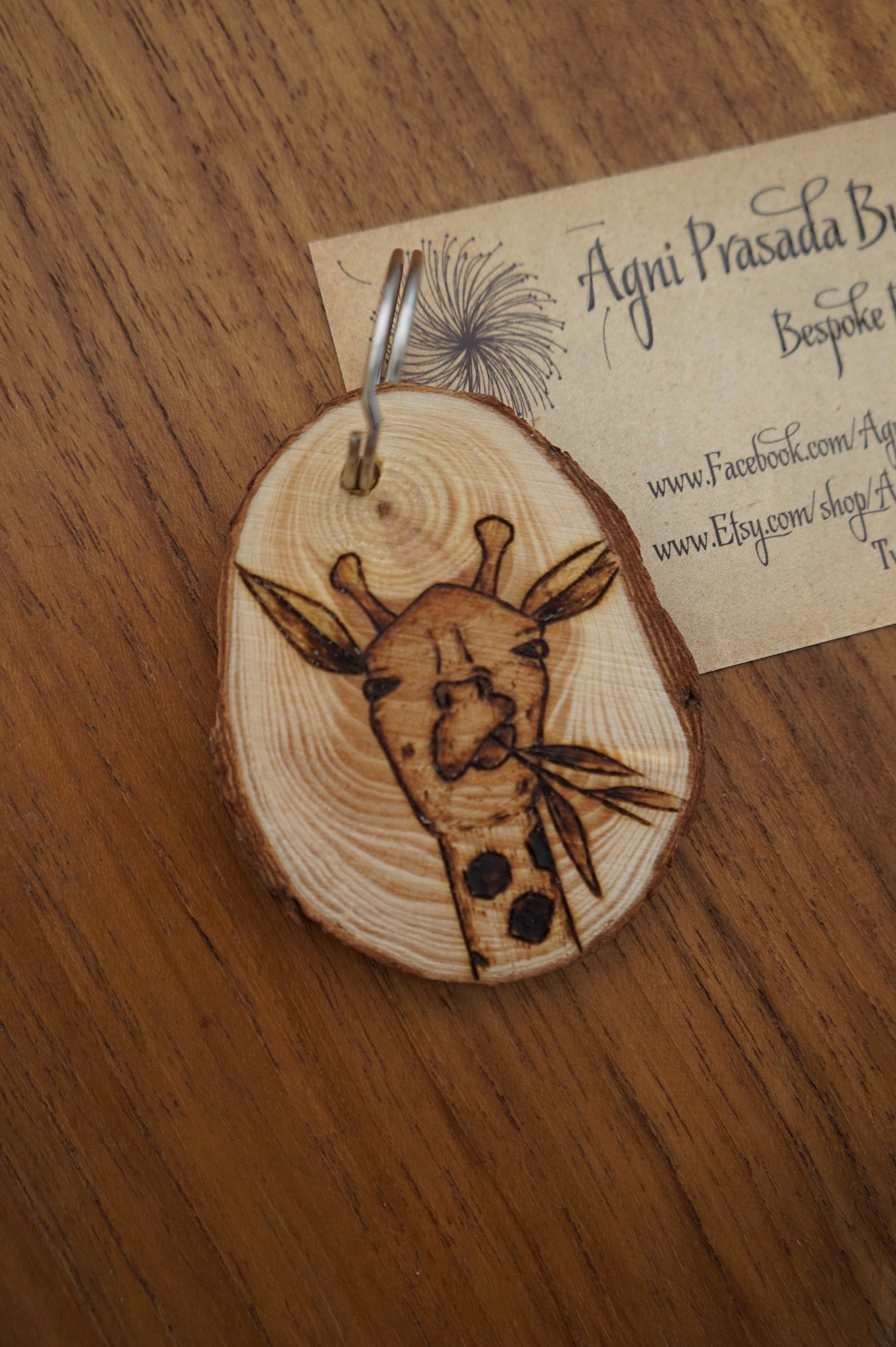 Giraffe Keyring on Wood Slice. Pyrography Woodslice Keyfob - Etsy UK
