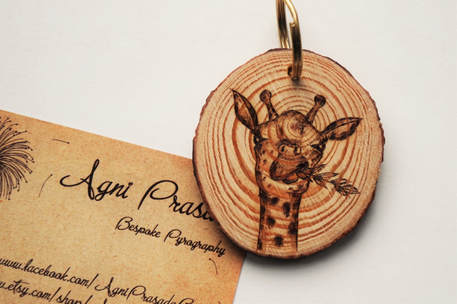 Giraffe Keyring on Wood Slice. Pyrography Woodslice Keyfob - Etsy UK