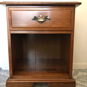 Moosehead Nightstand Solid Wood Vintage Night Table Cereza | Etsy