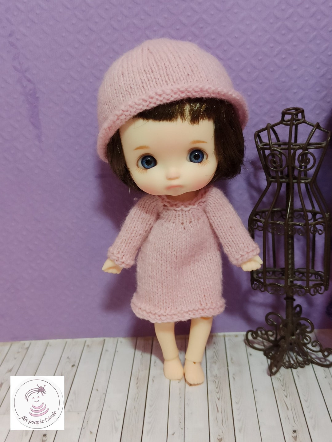 Sto Doll : Tenue Robe Et Bonnet En Laine Rose Fait Main Pour Poupée ...