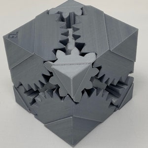 3D Printed Gear Cube With Heart Stand - Etsy