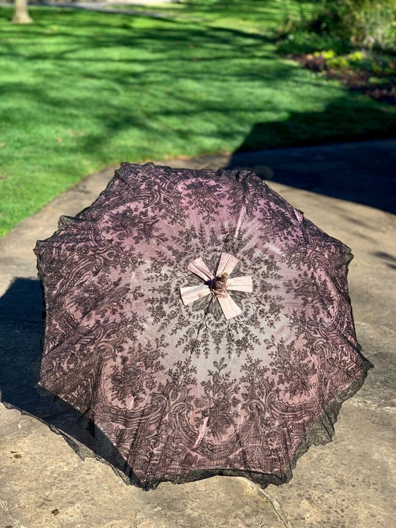 Lovely Promenade Parasol Project for Garden Weddings - Gem