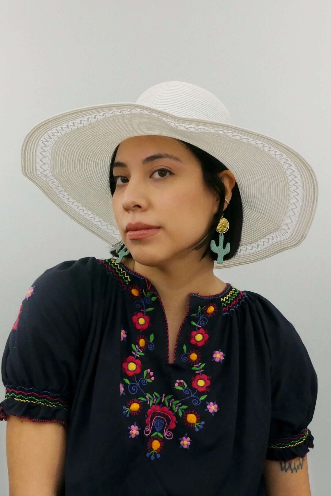 Desert Days White Wide Rim Hat, Vintage 1970's White Sun Hat, 70s ...