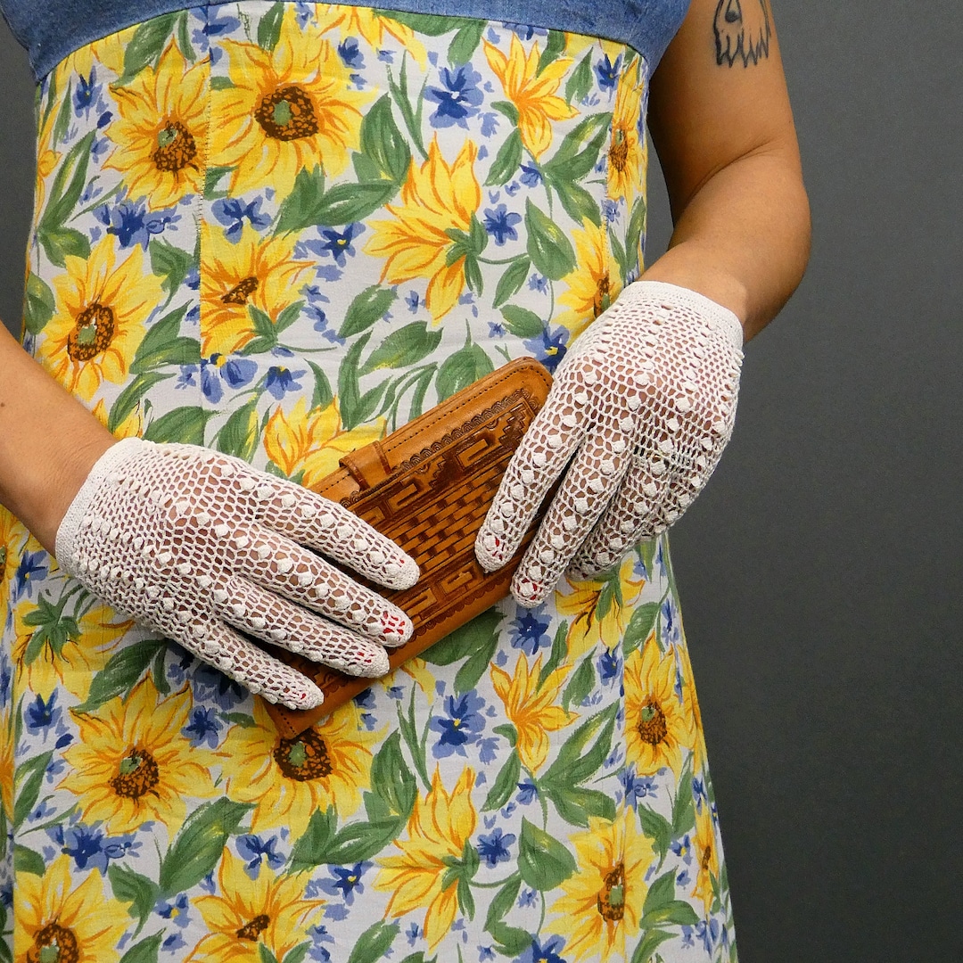 Melody Gloves, Vintage 1980s White Crochet Gloves, 100% Cotton Gloves ...