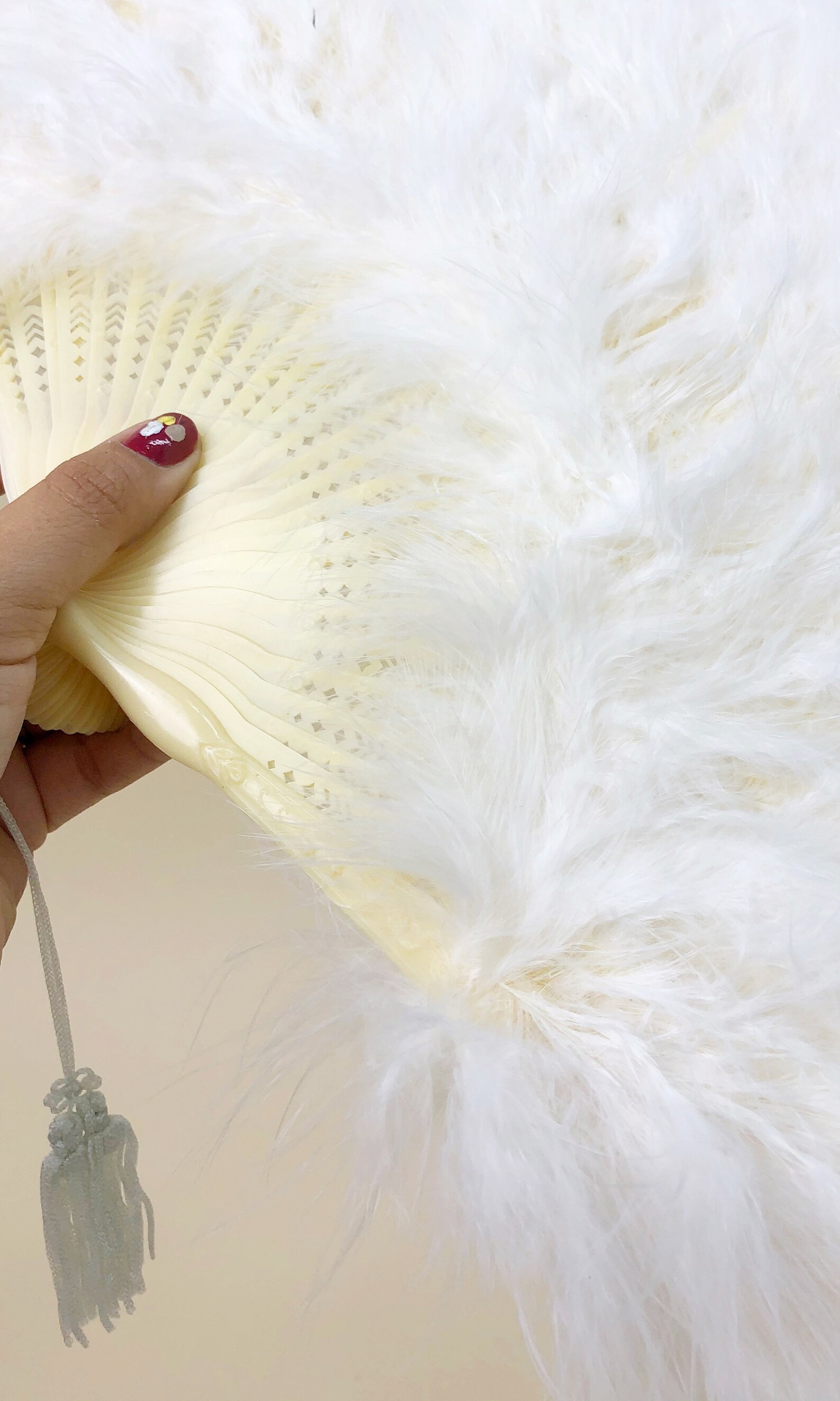 Vintage 1960s Marabou Feather Fans in Neutral Tones White & | Etsy