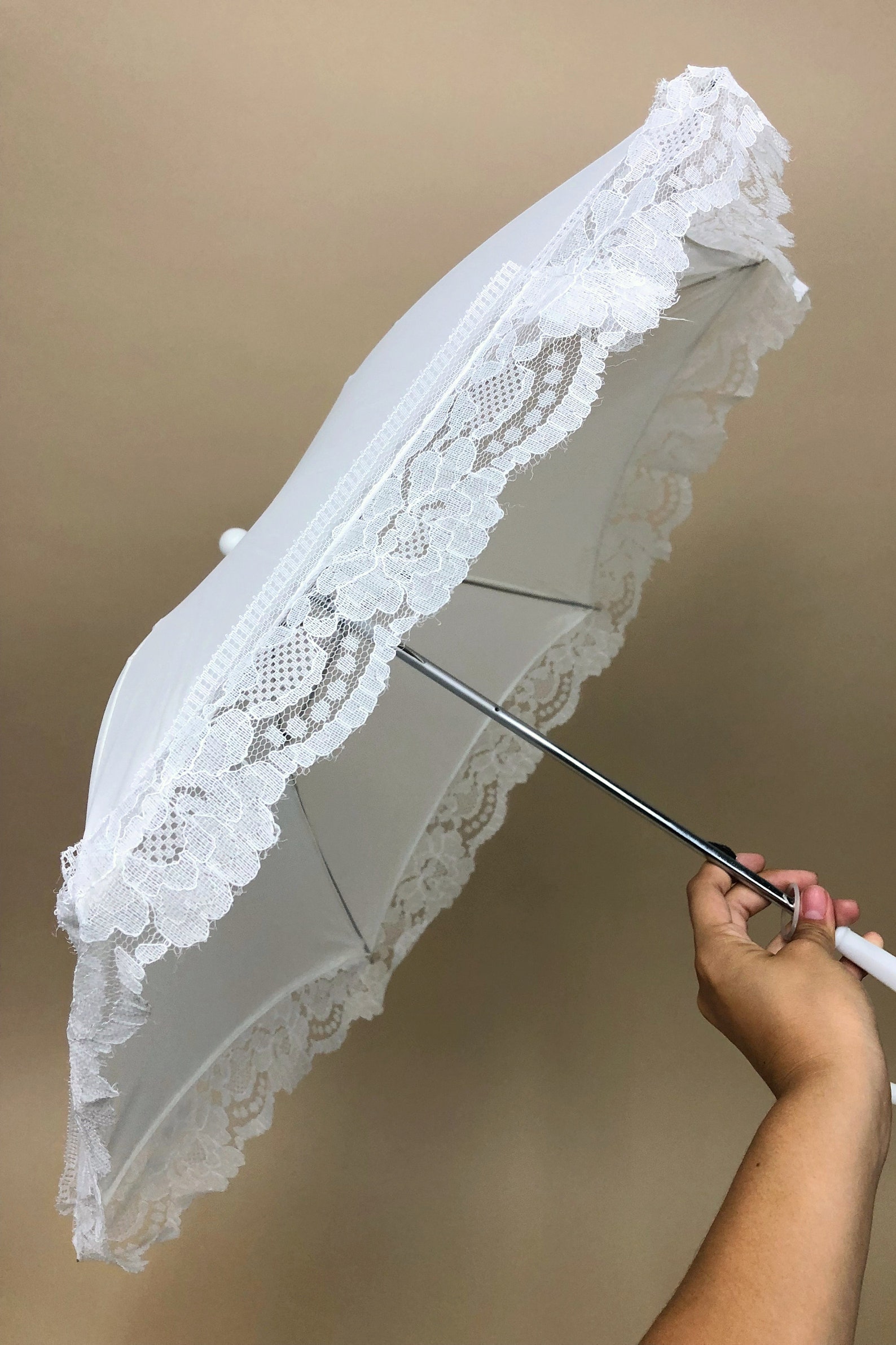 Vintage Small White Parasol W/ Lace Trim 70s White Parasol - Etsy