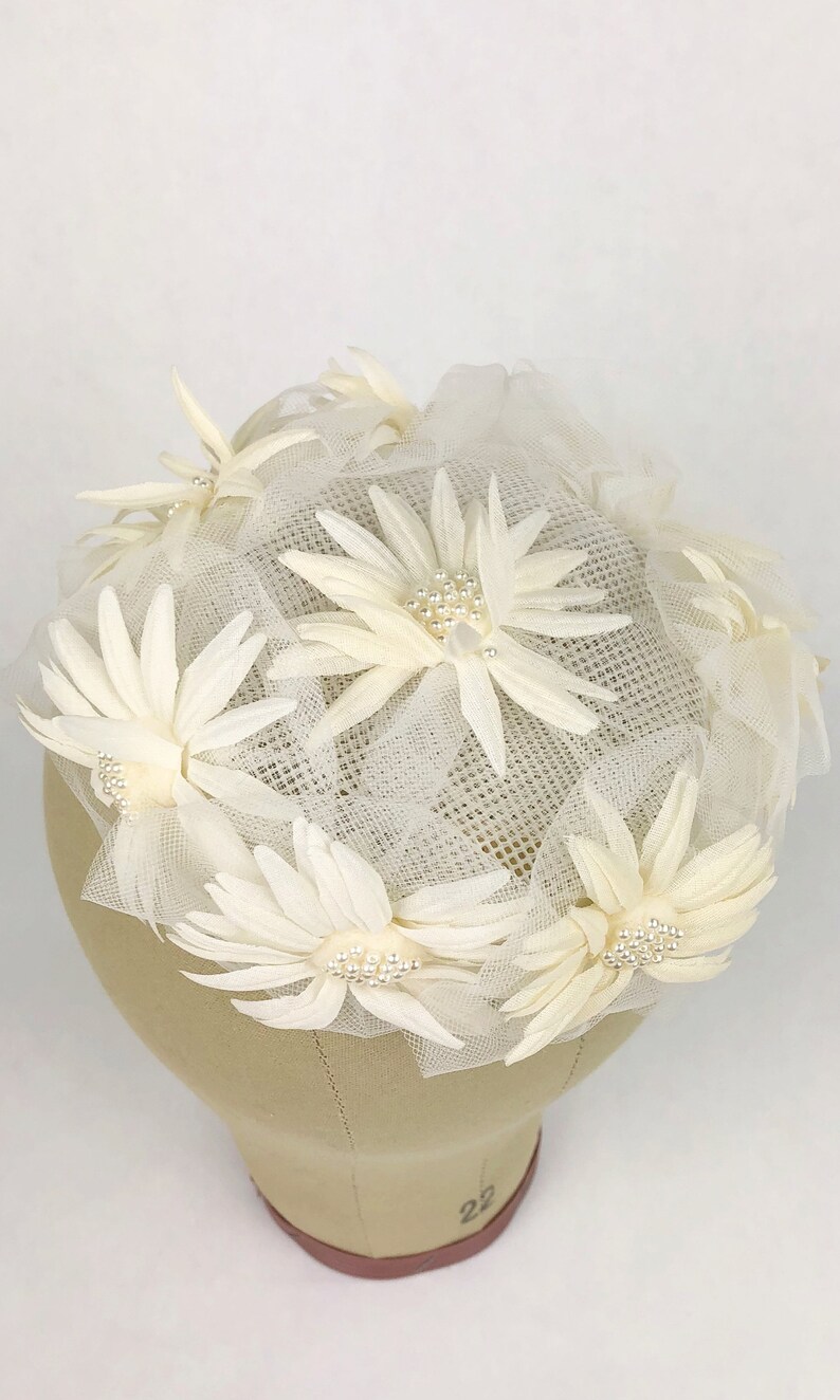 Vintage 1960's Daisy Ivory Tulle Bridal Fascinator 60s - Etsy