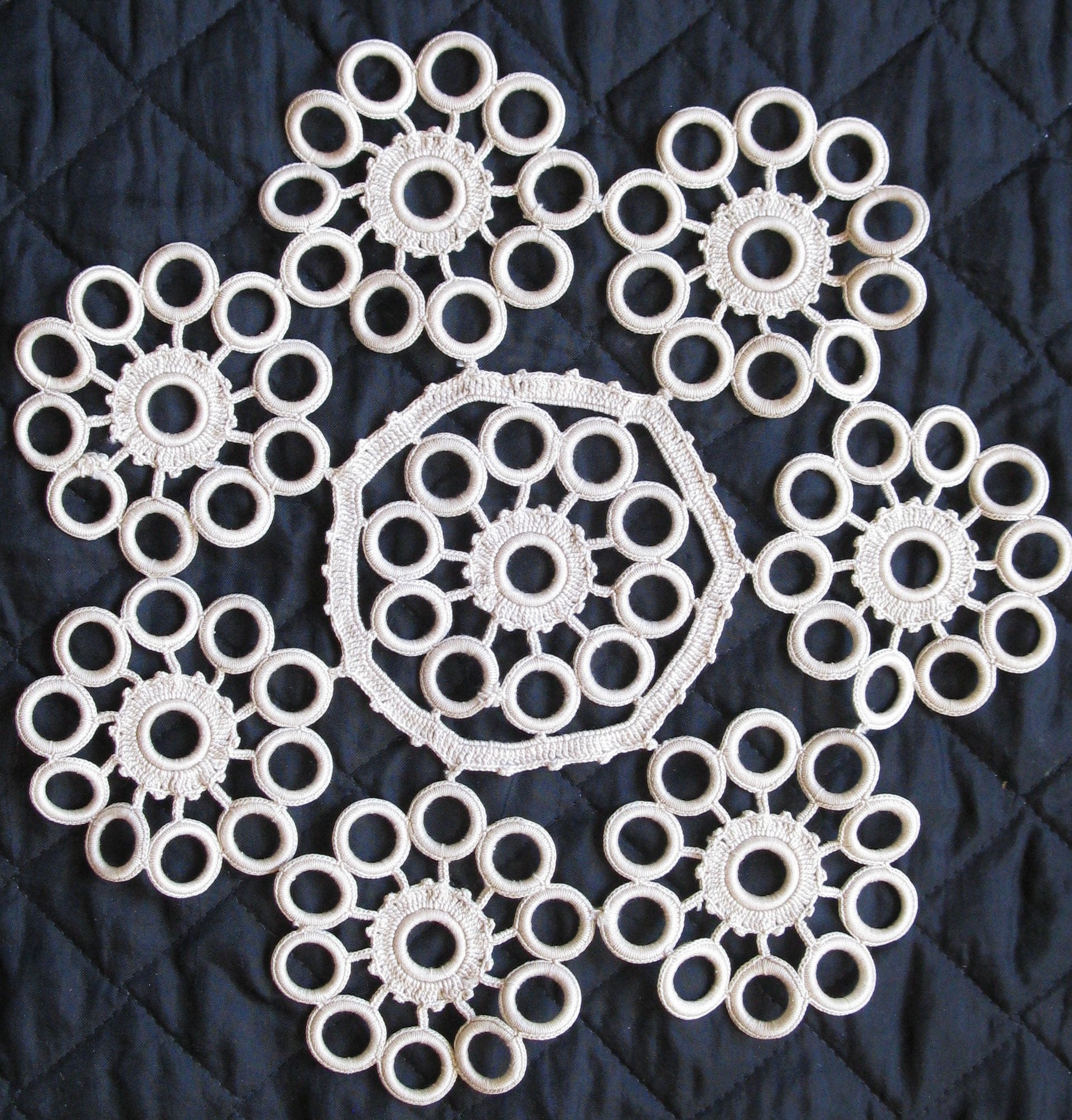 Tatted Ecru Doily. Beautiful Tatting Rings Lace. 9 Inches - Etsy