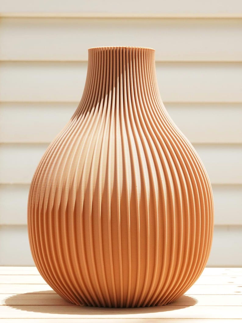 Minimalist Ribbed Vase | Modern Home Decor | Elegant Curves | Multiple ...